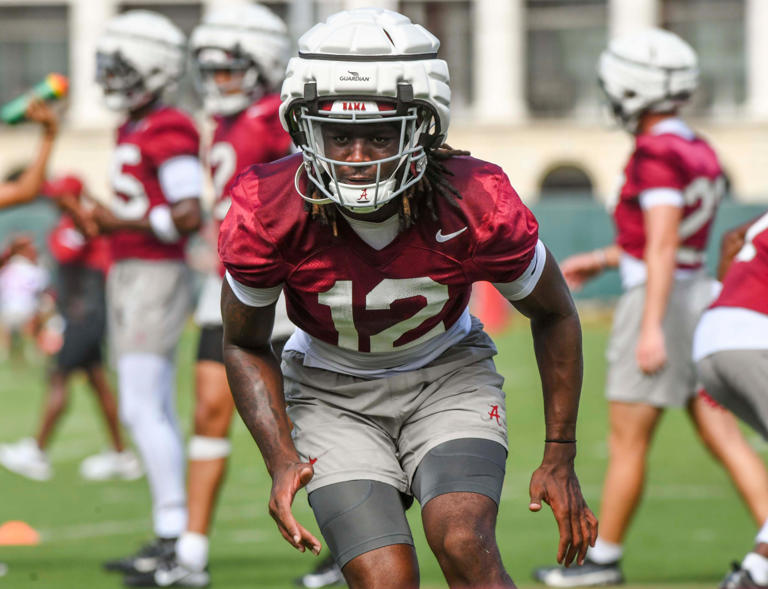 Which Alabama football players on defense could define 2025 Crimson ...