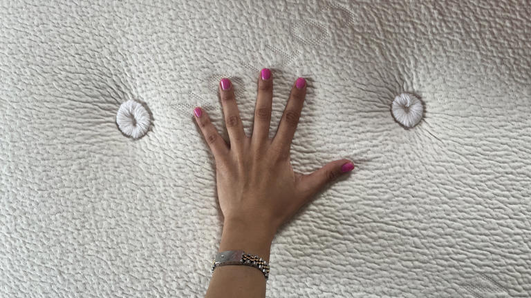 What is Tencel fabric and how does it keep you cool?