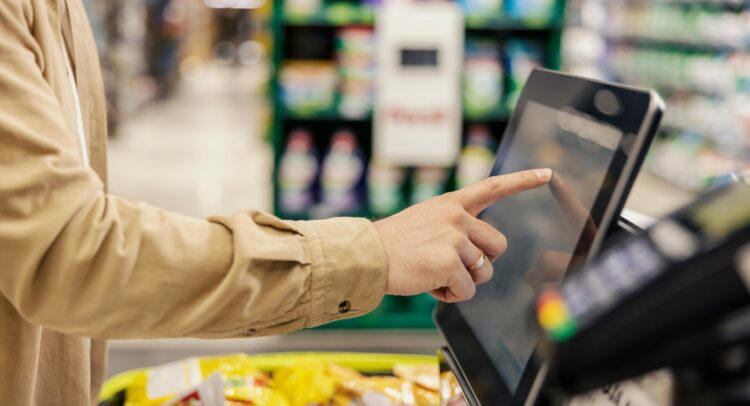 Urban Outfitters rises 9.8%