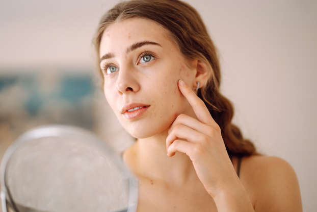 The potential reasons why your face looks swollen The potential reasons why your face looks swollen