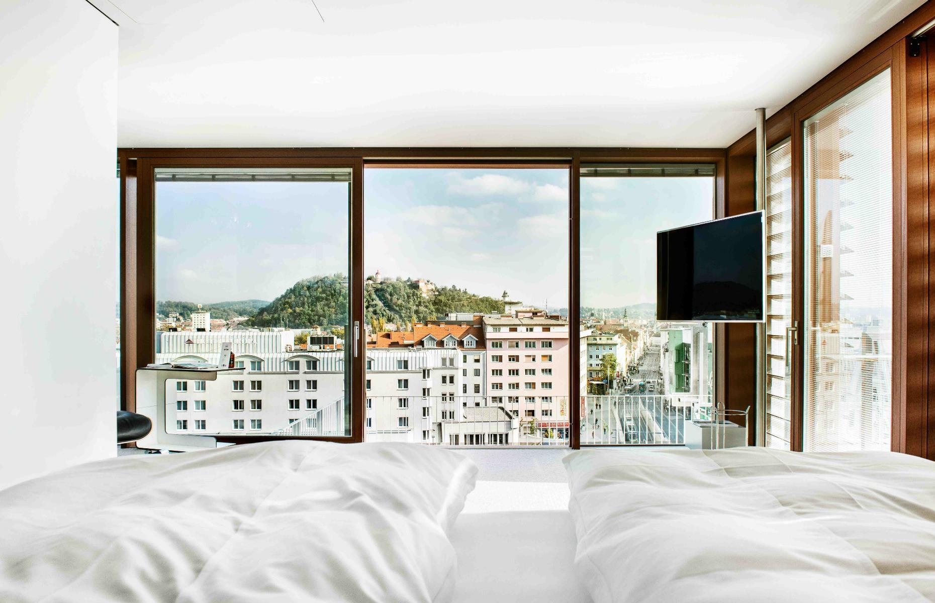 You Might Miss These 10 Secret Rooftop Homes Hiding Above