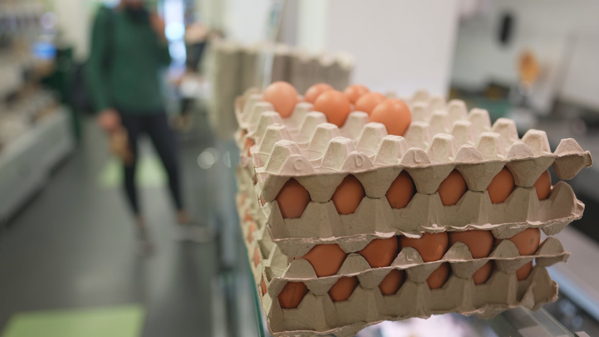 Bird flu outbreak triggers nationwide ‘egg-flation’, shortages ...