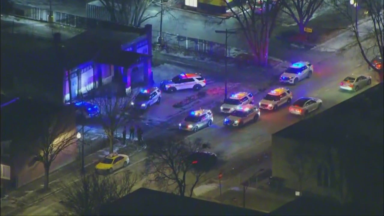 Chicago police chase: Armed robbery suspect arrested after high-speed ... Chicago police chase: Armed robbery suspect arrested after high-speed ...