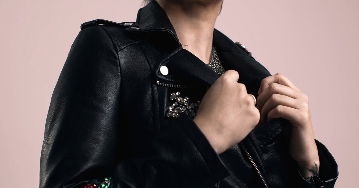 ¡Adiós blazer! Así es como la ‘moto jacket’ se usará en 2025: promete ...