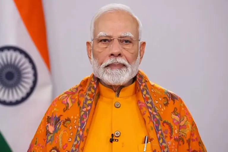 PM Modi to take holy dip in Mahakumbh tomorrow PM Modi to take holy dip in Mahakumbh tomorrow