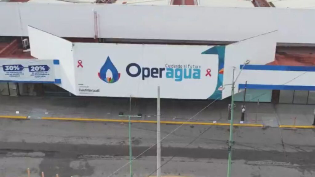 Roban dinero en efectivo de instalaciones de Operagua, Edomex