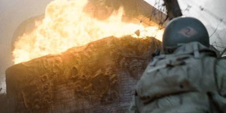 10 Best Flamethrower Scenes In Movies