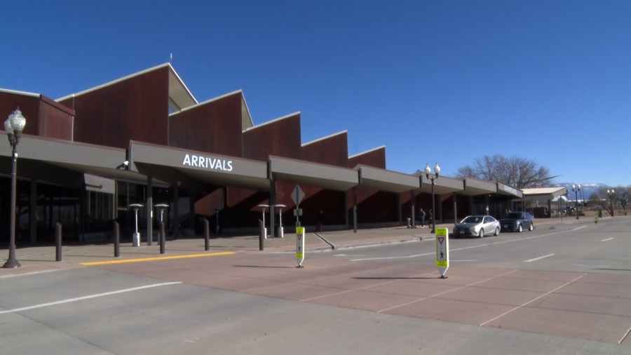 Grand Junction Regional Airport lands $38 million FAA grant for runway ...