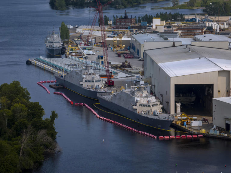 Navy budget seeks to boost modernization of fleet, shipyards