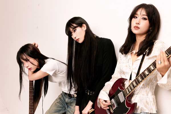 Miss Mix乐队专辑《混合体》上线 感知爱与生命的渴望