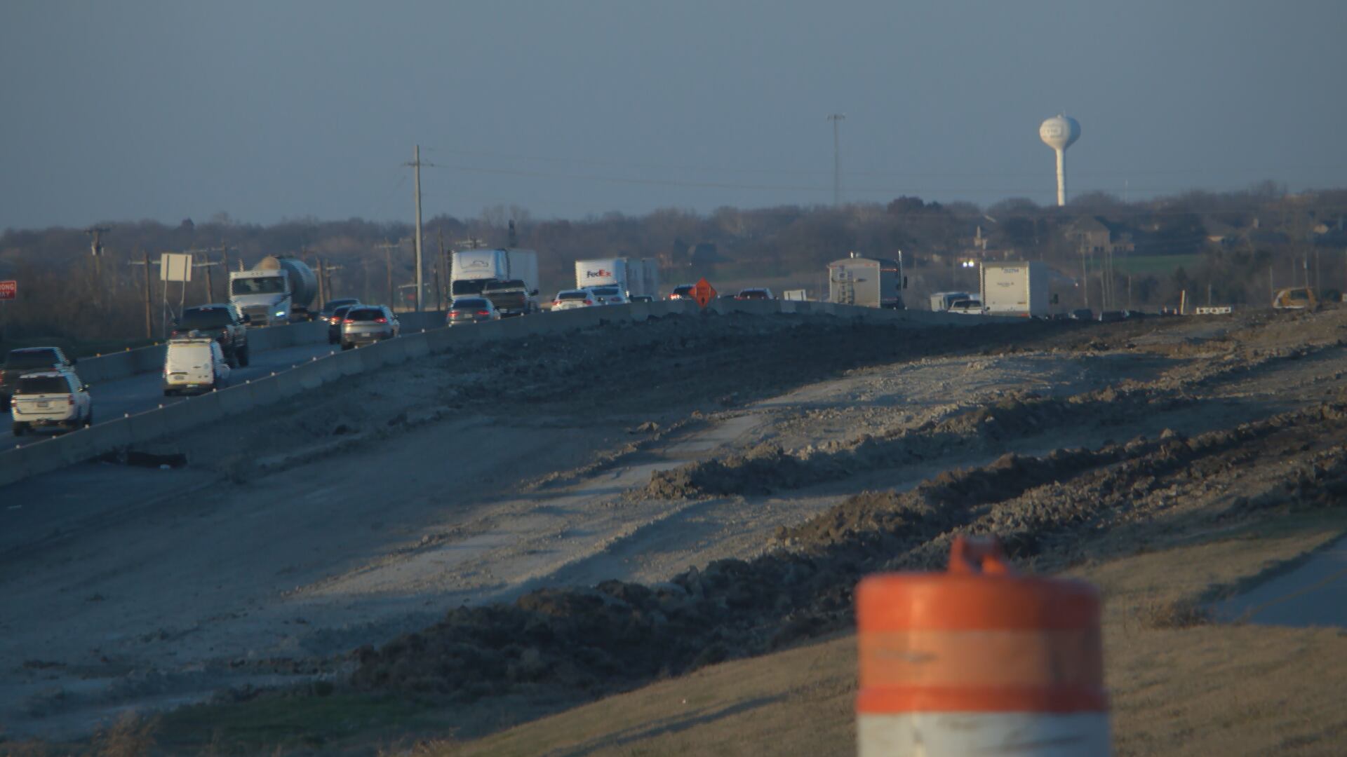 TxDOT prepares for snowy weather amidst Highway 75 construction