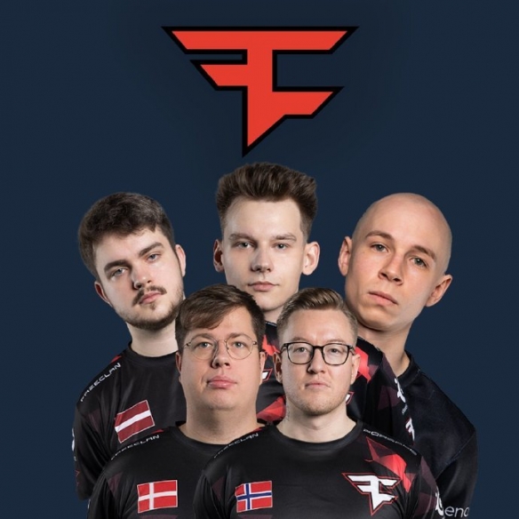 COL官宣鸡哥离队，Faze即将官宣EliGE加盟?