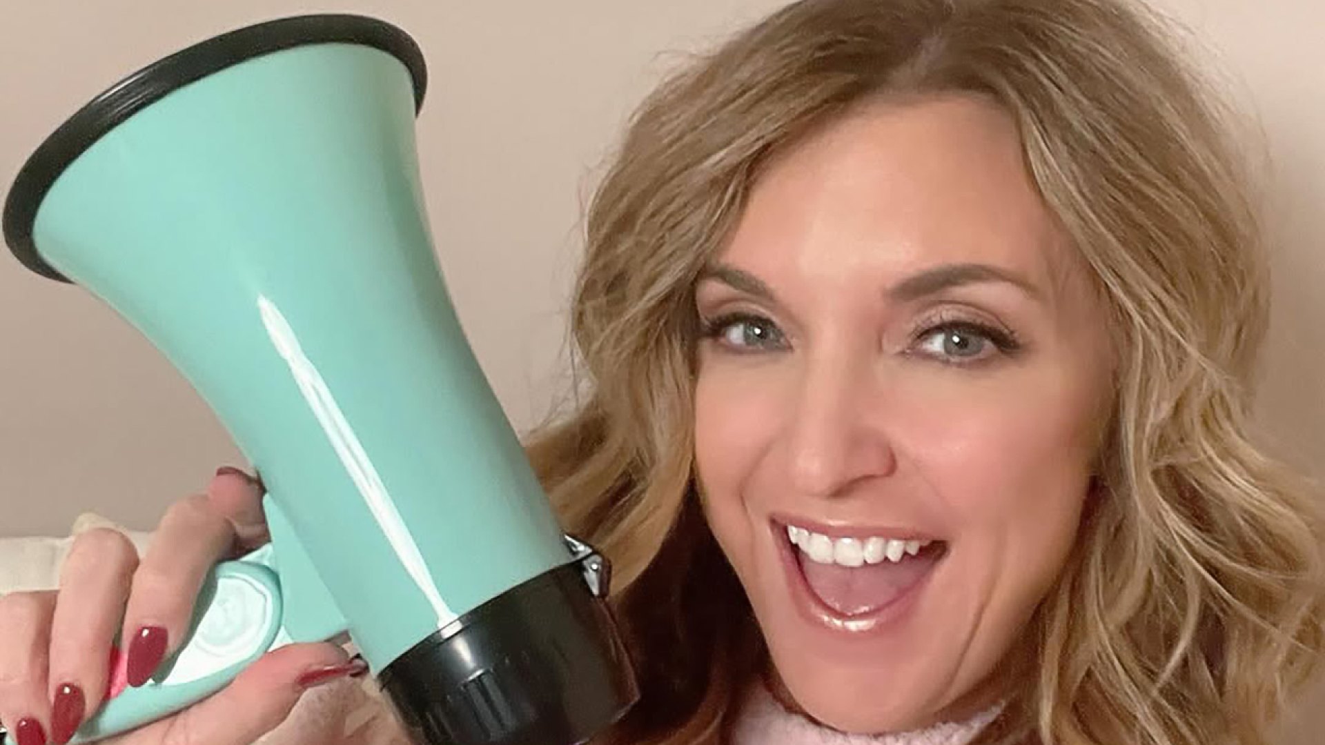 Former QVC Host Jennifer Coffey Shares Her New ‘Passion Project'