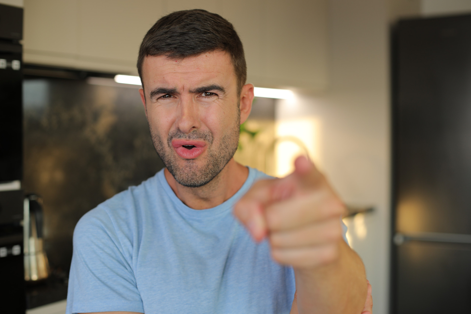 Tall poppy syndrome: what it is, and why you should care