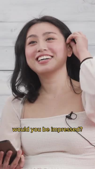 Single Woman Picks A Date Based On Their Search History