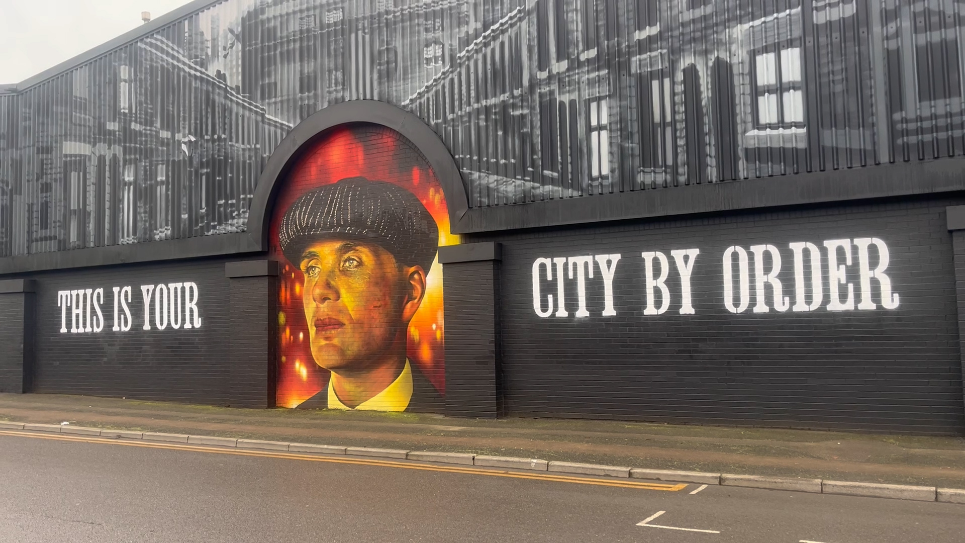 Stunning Peaky Blinders mural spotted at Steven Knight's studios in ...
