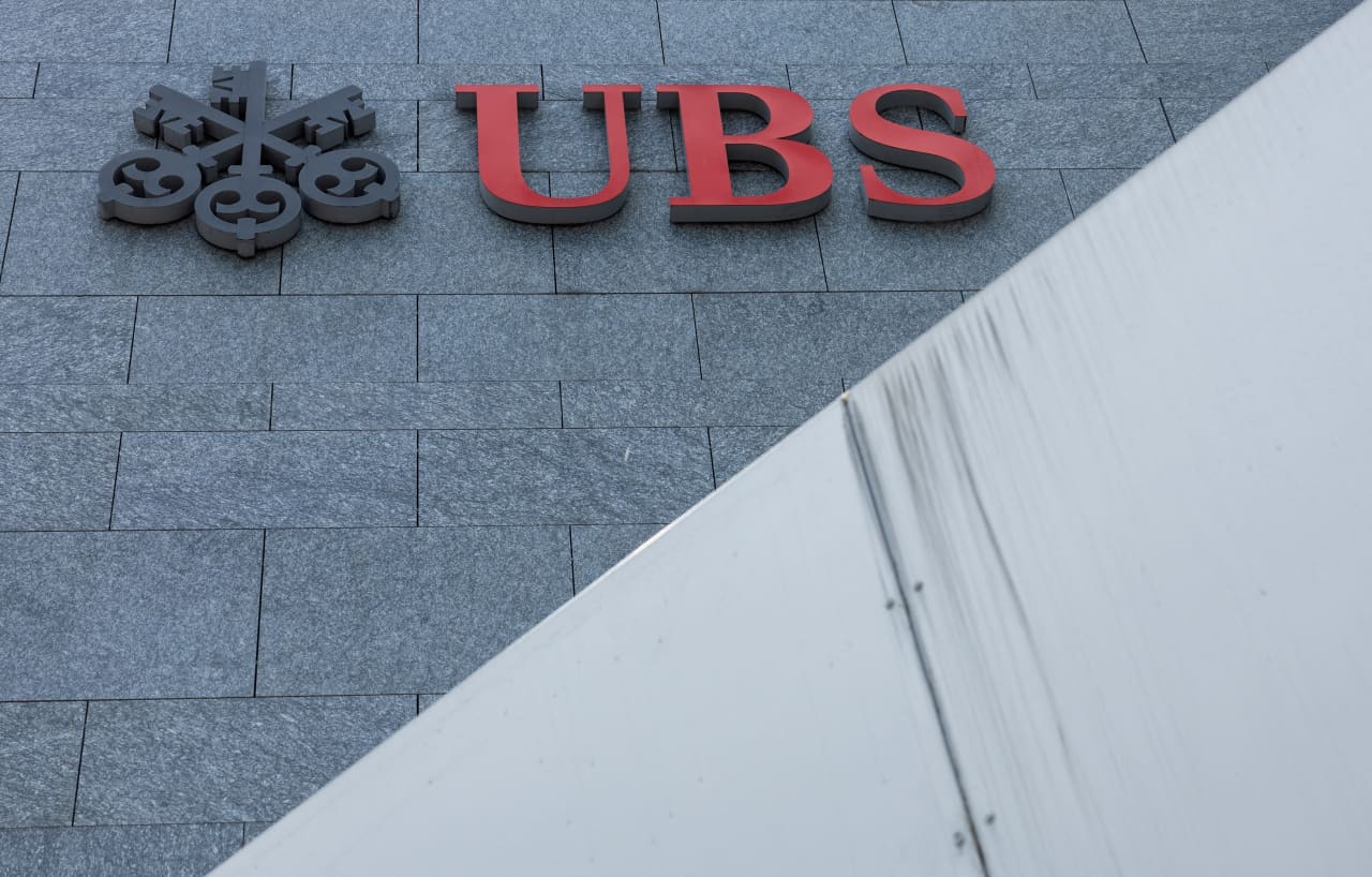 UBS Close to Large Settlement Over Credit Suisse Tax Case