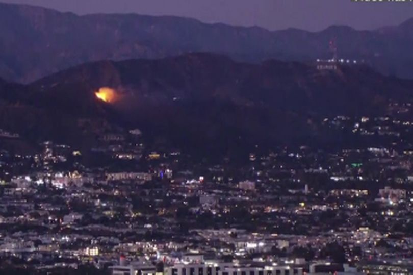 LA fire threatens legendary Hollywood hills sign as blaze races towards ...