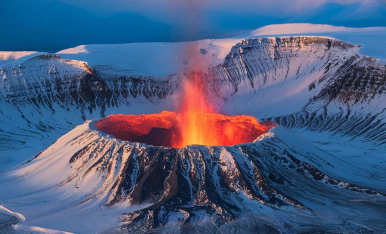 Hidden Volcanoes Beneath Antarctica Threaten Global Disaster as Ice ... Hidden Volcanoes Beneath Antarctica Threaten Global Disaster as Ice ...