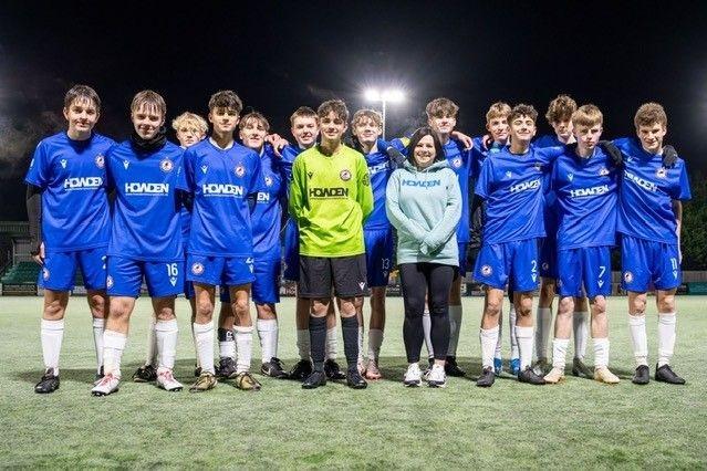 Rampant Robins advance to semi finals