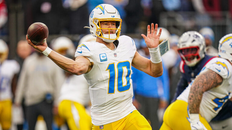 NFL Wild Card Weekend Predictions: Outcomes for Every Game