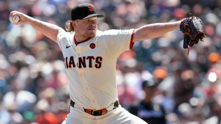 Projected 2025 San Francisco Giants Rotation After Signing Justin Verlander