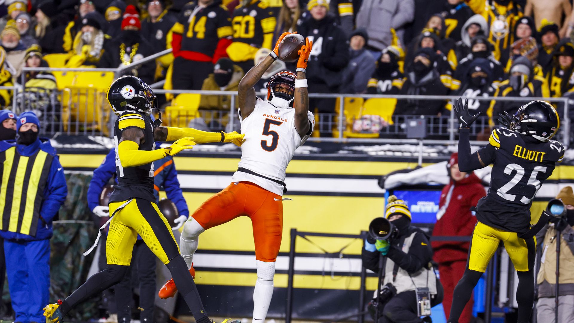 Andrew Hawkins makes case for Tee Higgins to accept a deal from Bengals