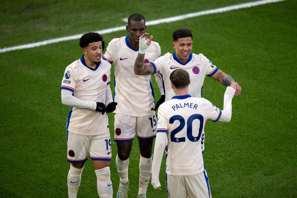 Ex-Premier League star names the one player at Chelsea who 'needs to leave'