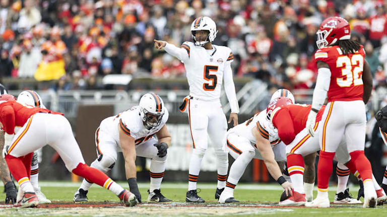 Quarterbacks Colts Must Consider to Compete with Anthony Richardson