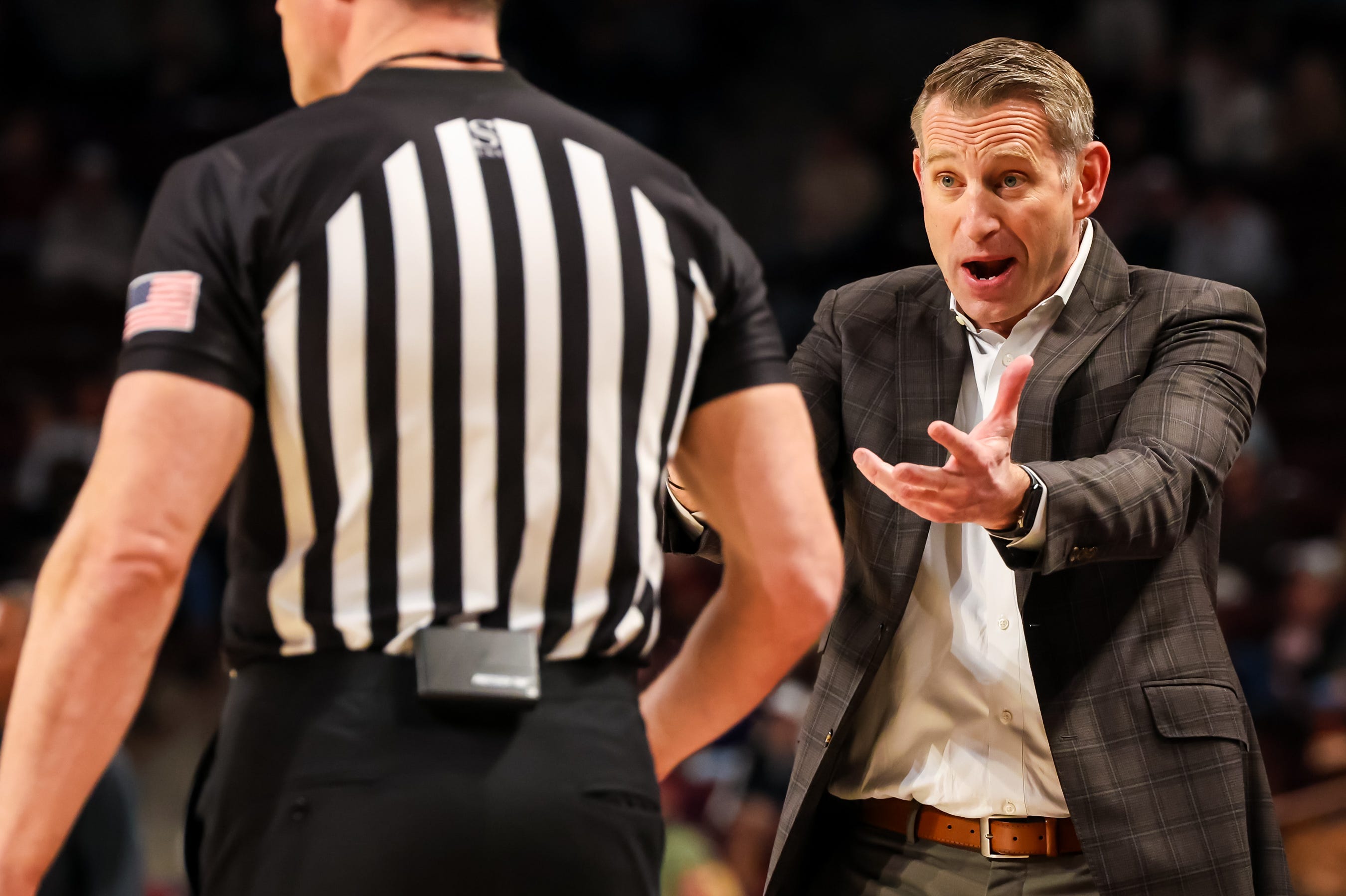 Alabama basketball HC Nate Oats sets record straight about Auburn's ...