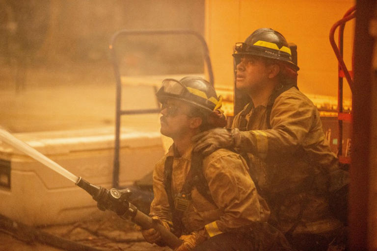 LIVE: Biden, officials gives update on devastating Los Angeles wildfires