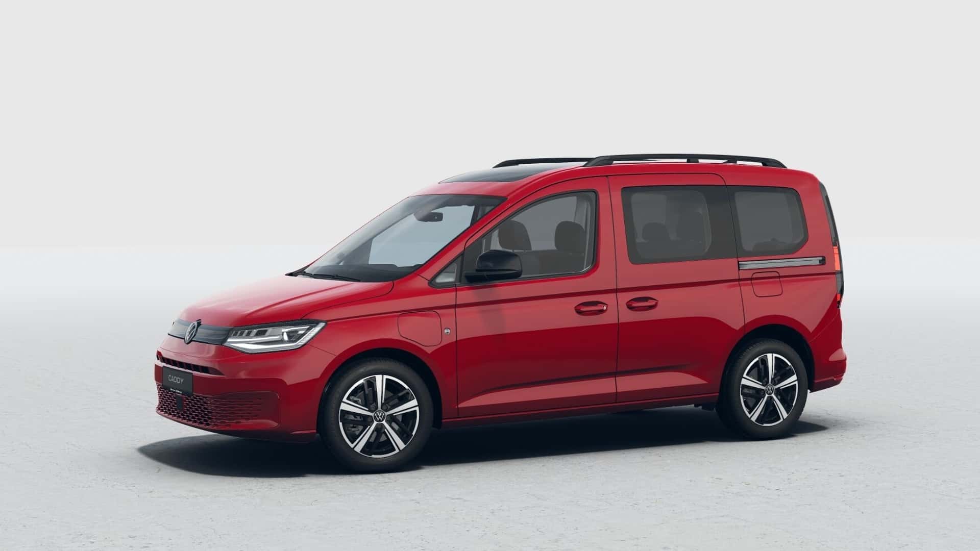 Nueva Volkswagen Caddy 2025: PHEV, etiqueta 0… ¡desde 42.995 euros!