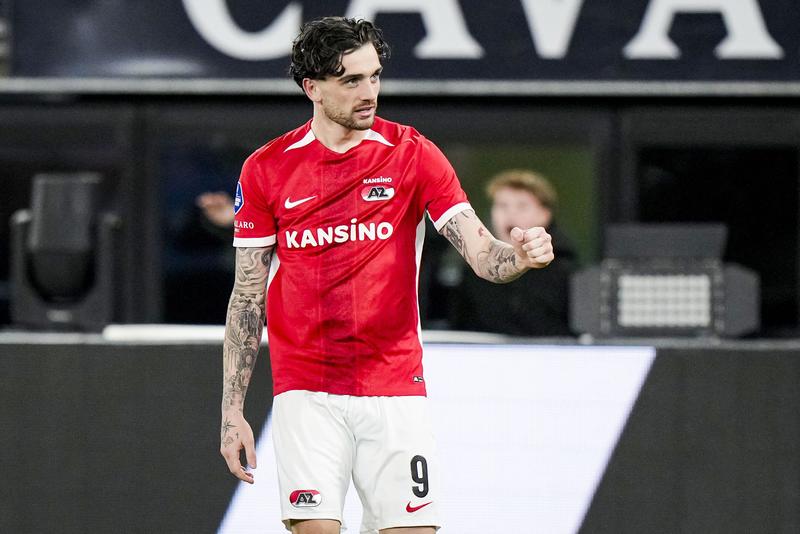 Troy Parrott wins player of the month award for December in Eredivisie