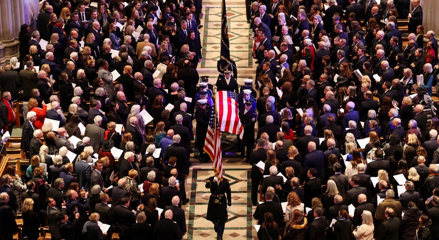 Último adeus a Jimmy Carter, o homem com "força de carácter" que "via ...