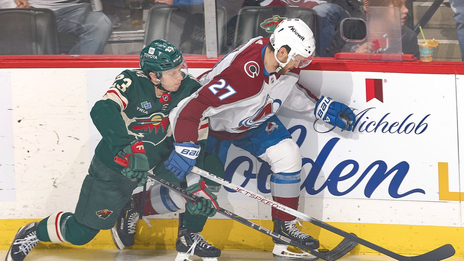 Preview: Avalanche hunting bounce back against wounded Wild