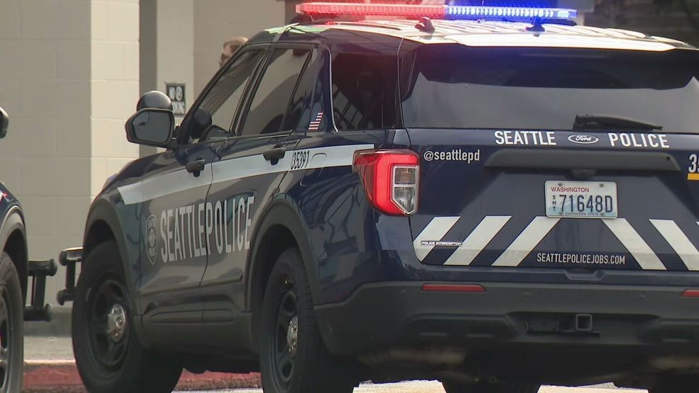 2 arrested at West Seattle protest against Trump immigration policies