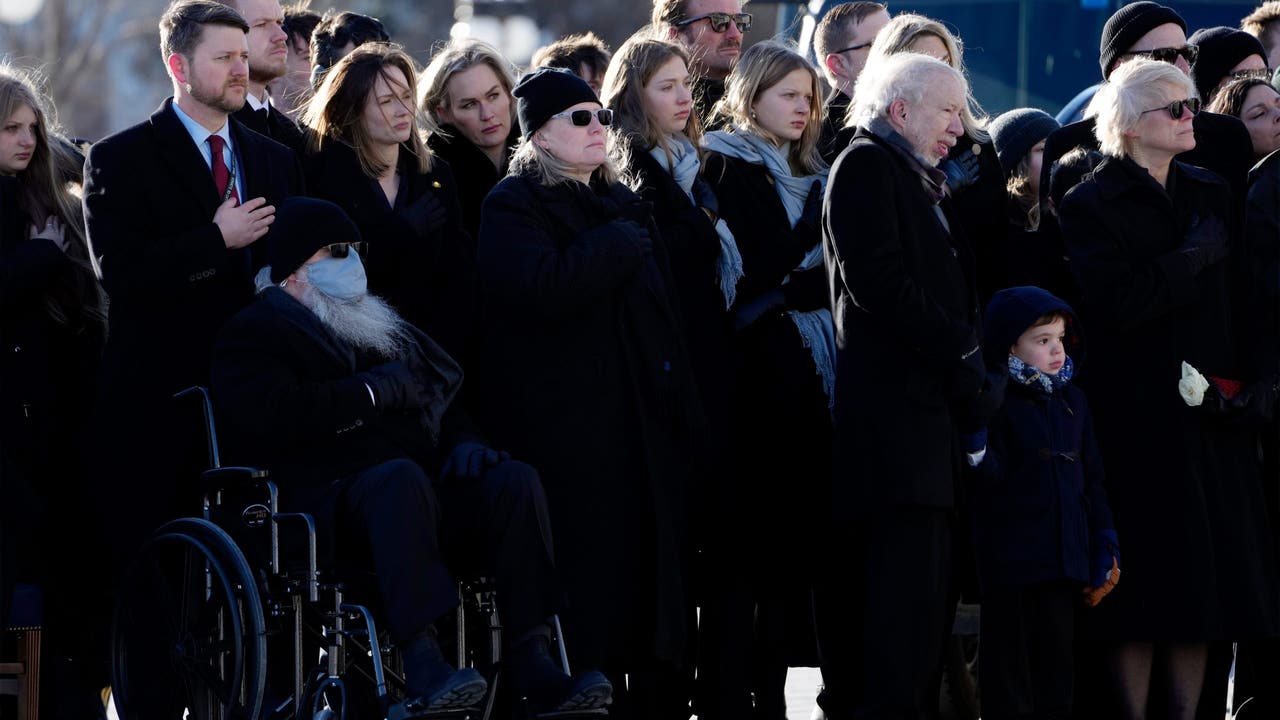 How many children did Jimmy Carter have? A look at his family ...