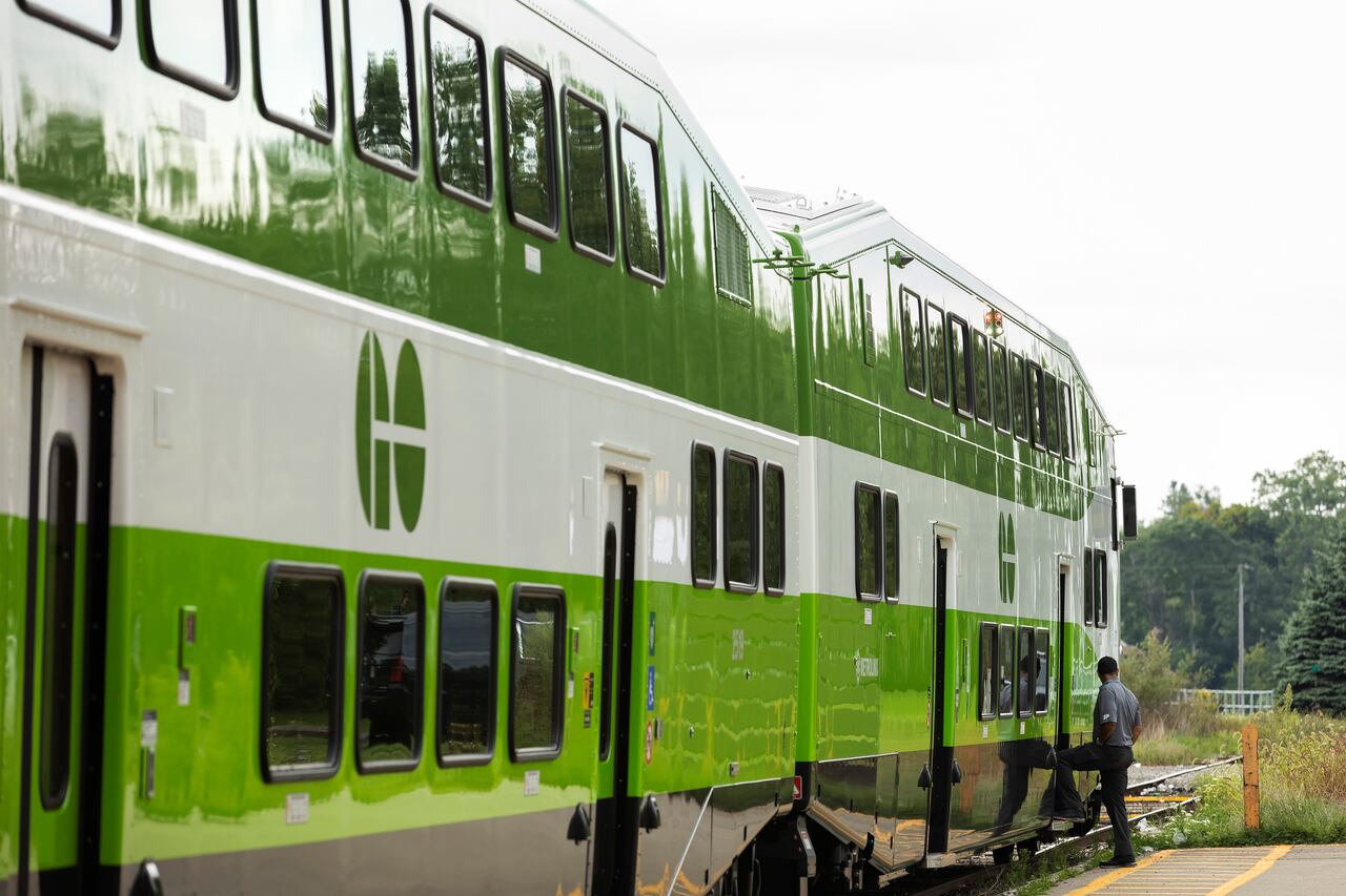 Stouffville GO train line service to be suspended all weekend for track ...