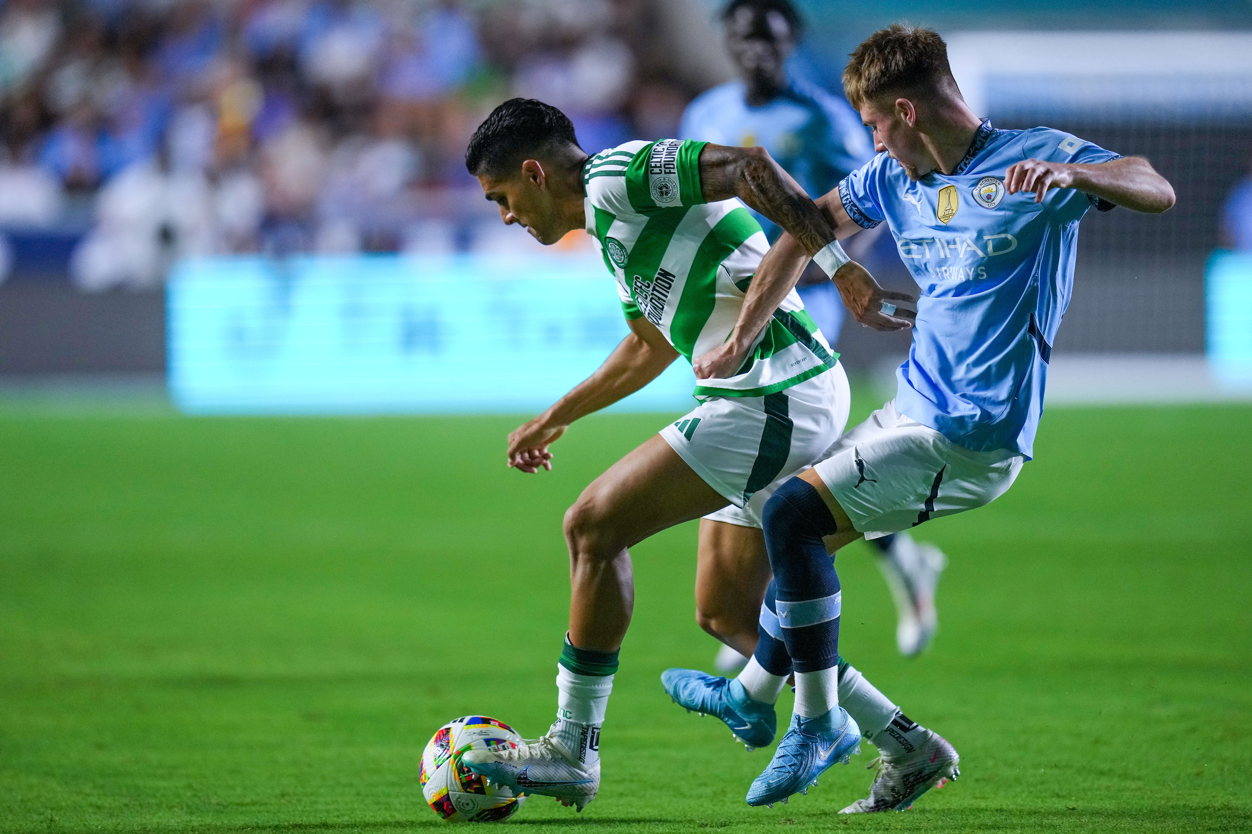 Another Celtic exit, Rangers eye 29y/o, Hibs deal, debut clear, grim ...