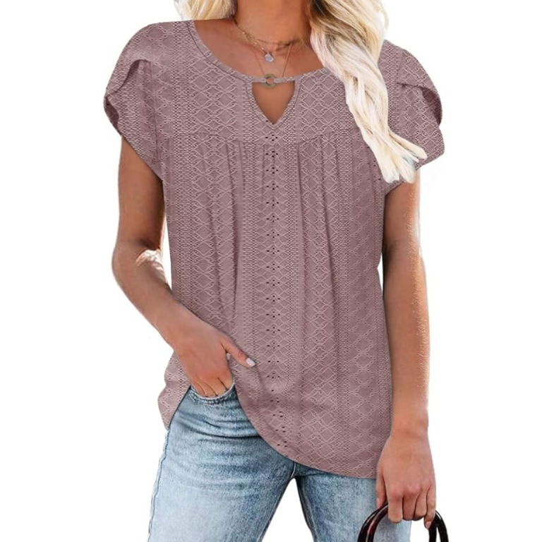 Must Have Amazon Tops to Add to Your Wardrobe