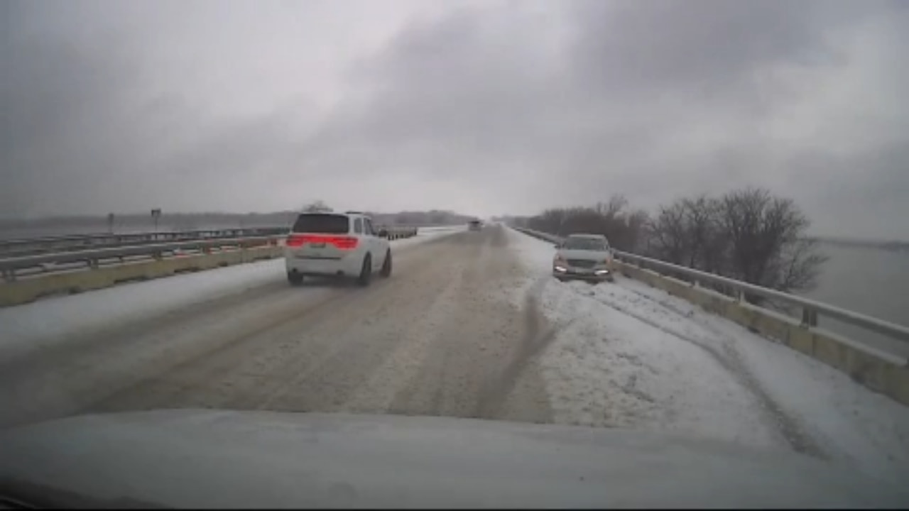 FOX Weather Exclusive Storm Tracker Brandon Copic spots spinout in ...