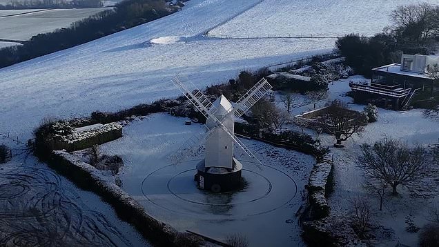 Fresh weather warnings issued as icy weather brings travel disruption
