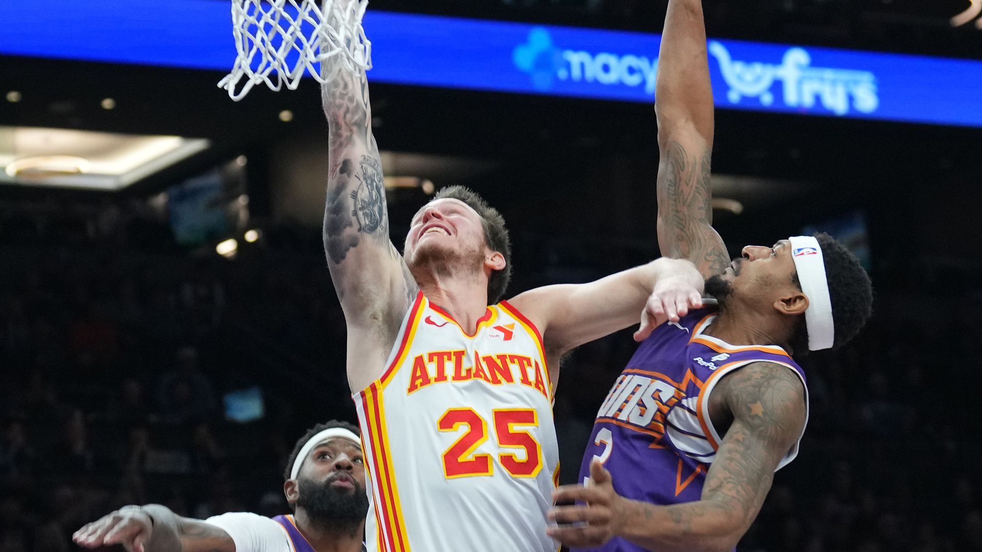 Game Preview: The Hawks soar to Phoenix to face the Suns