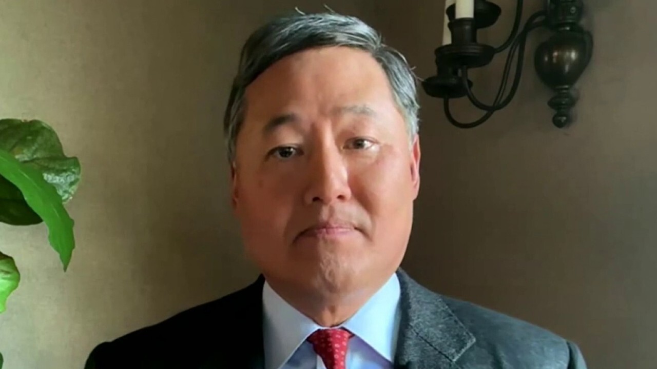 John Yoo proposes Trump direct DOJ to investigate NYC for 'violating civil rights'