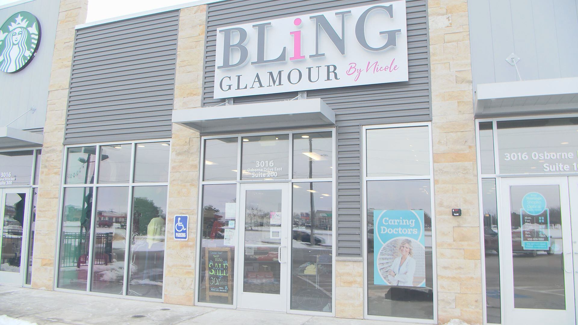 Bling Glamour to close Hastings and Lincoln locations