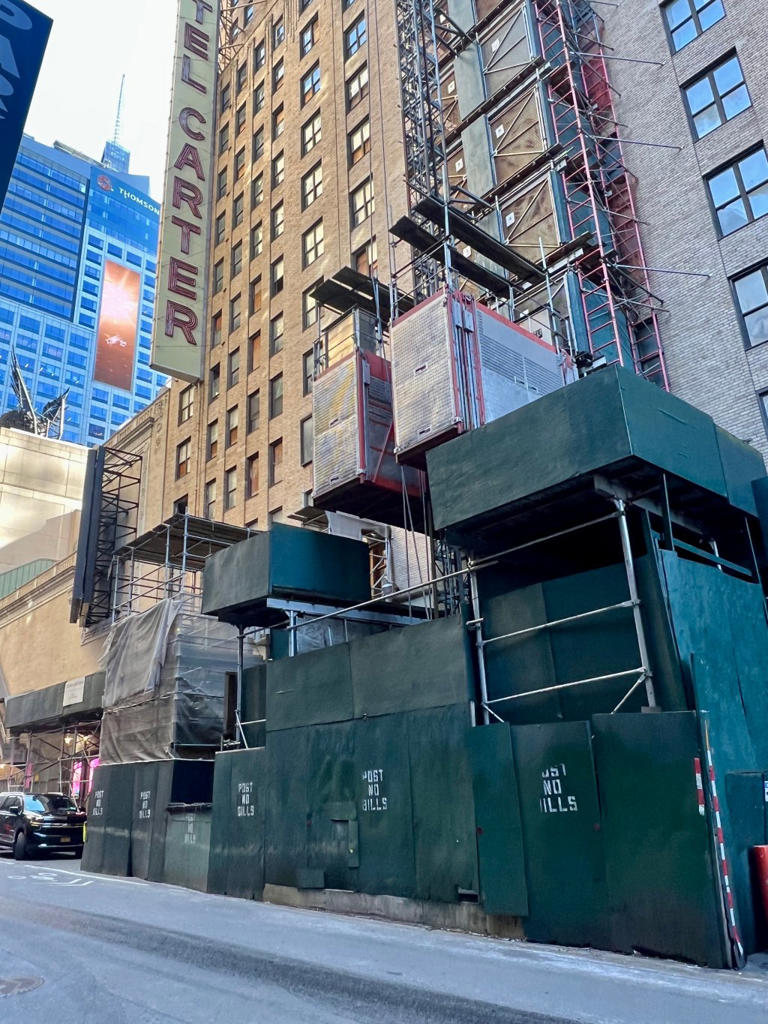 Owners of dilapidated Times Square hotel — dubbed ‘America’s filthiest ...