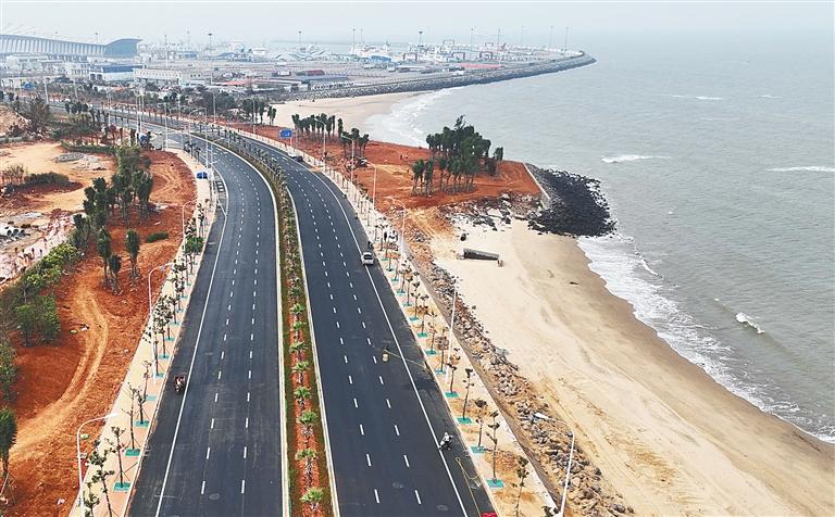 新海港过海车辆有了新通道