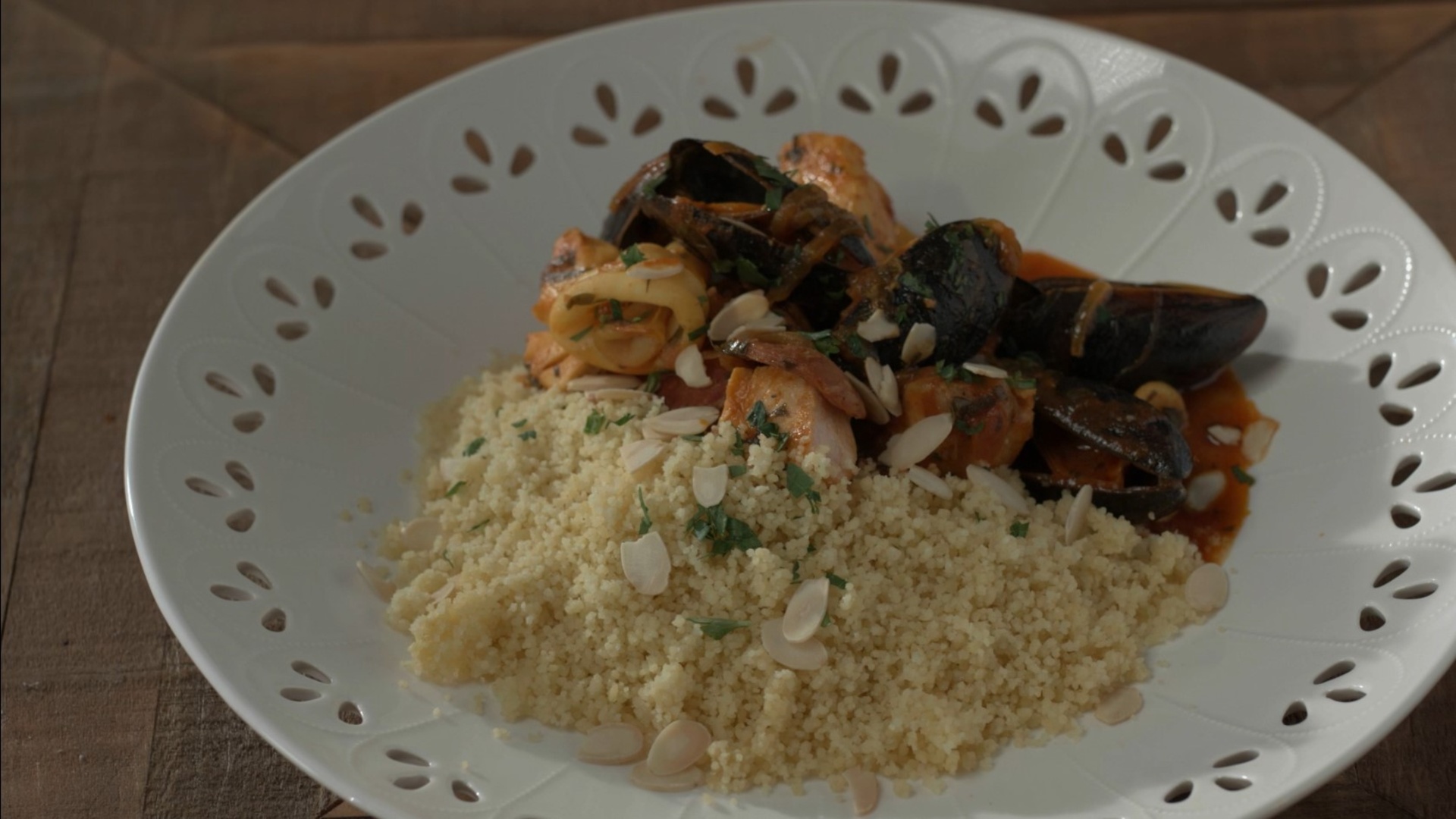 Meeresfrüchte-Couscous, ein Favorit an der Küste