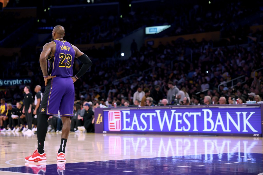 Los Angeles Lakers' Home Game Canceled Amid L.A. Wildfires