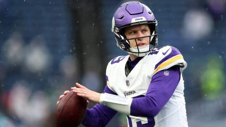 Vikings Sign Veteran QB Before Facing Rams in Wild Card Game